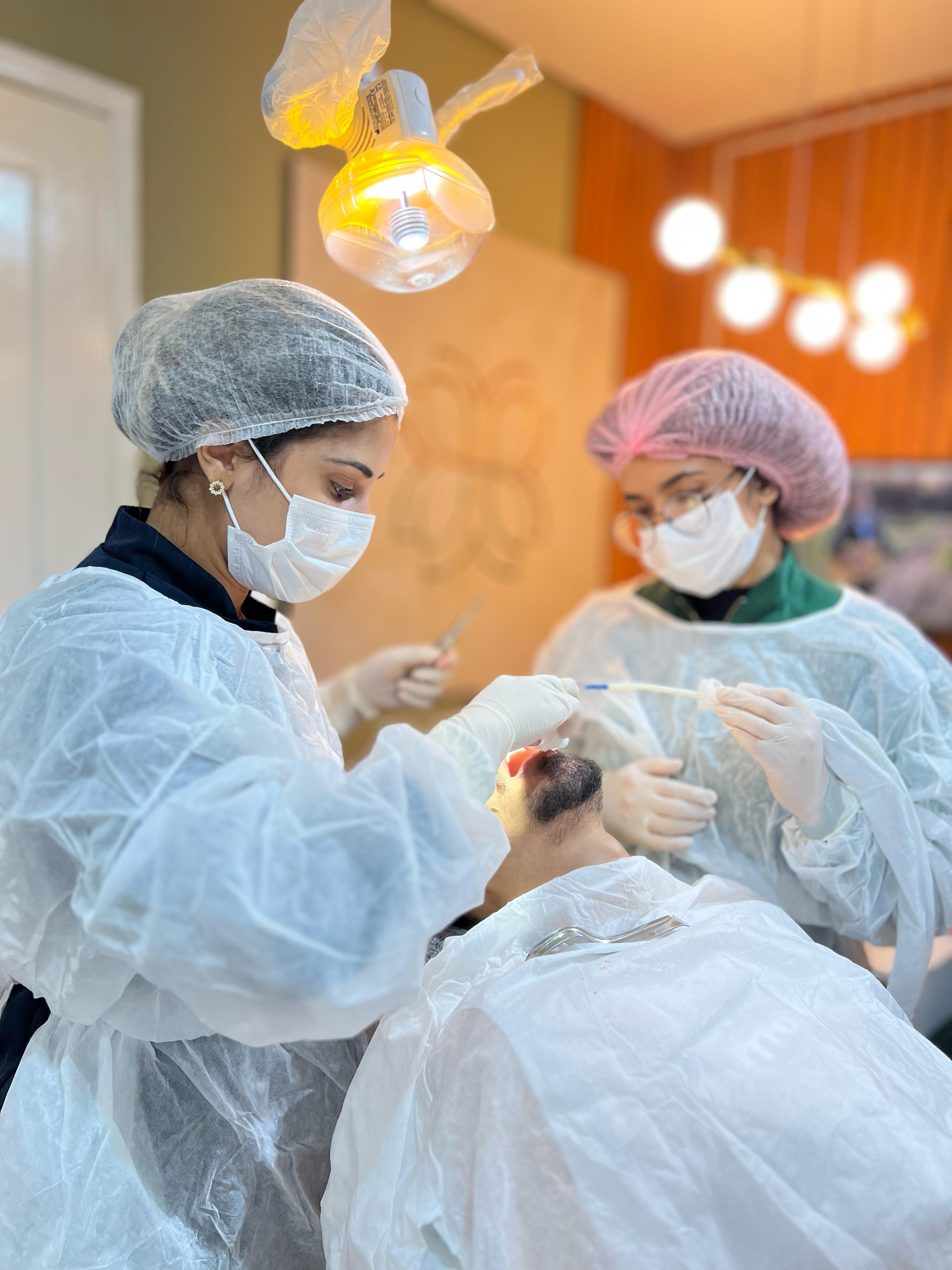 Implantes Dentários: Tudo o Que Você Precisa Saber para Recuperar Seu ...